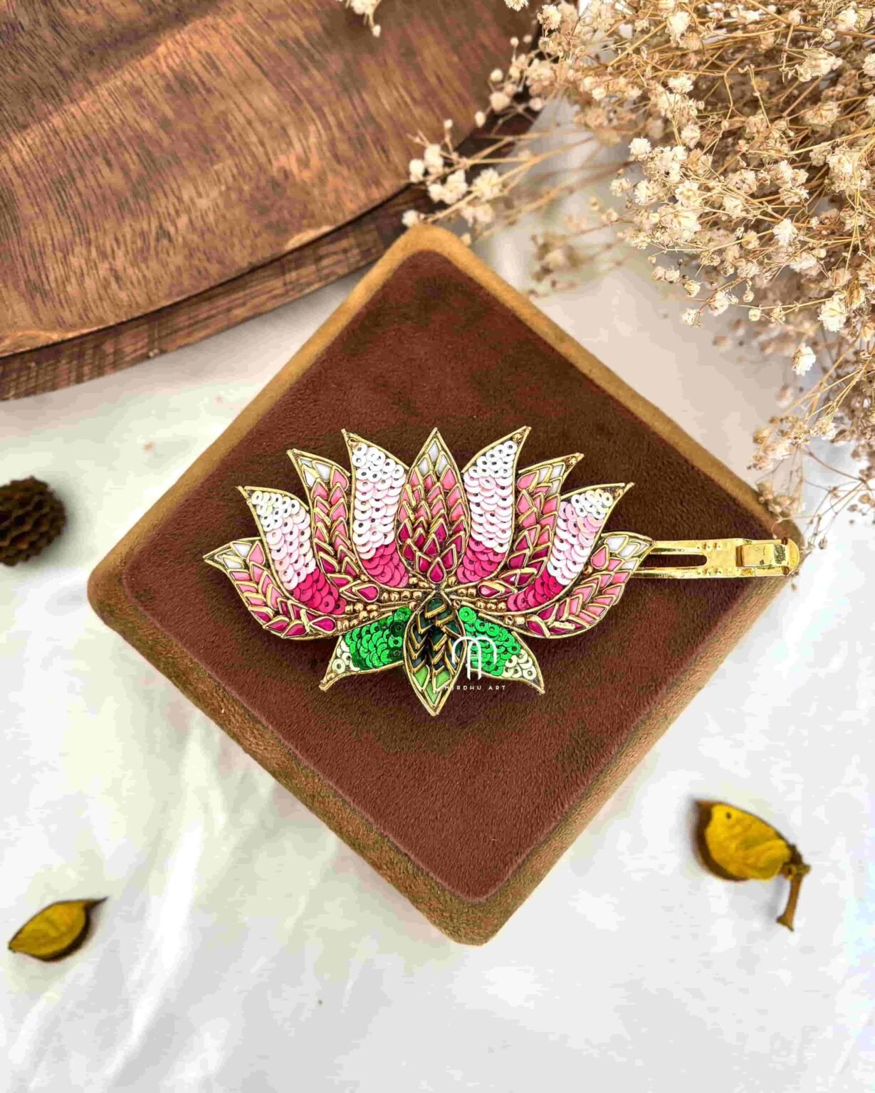 Lotus Center Clip – Lotus Shade – mirdhuart.com