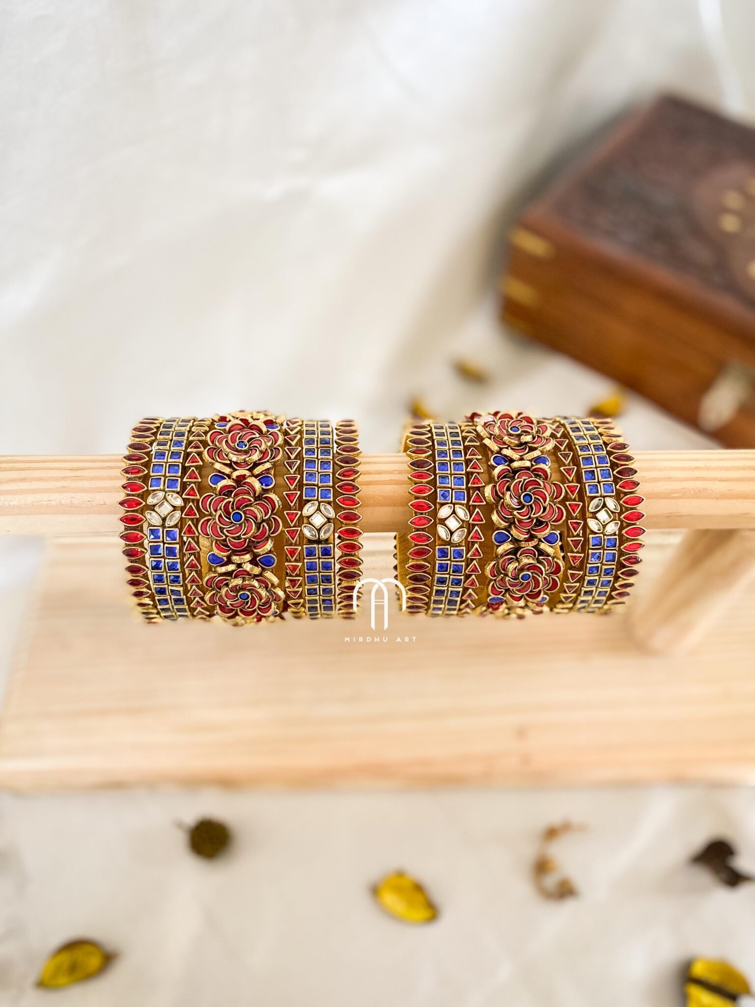 Kundan Bangles – Red and Royal Blue Combination 3D Bangles – mirdhuart.com